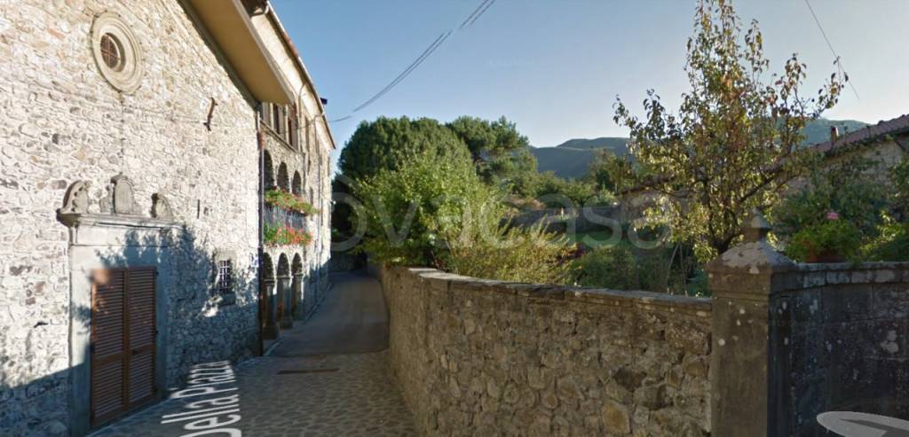 Appartamento all'asta a San Romano in Garfagnana via degli Archi