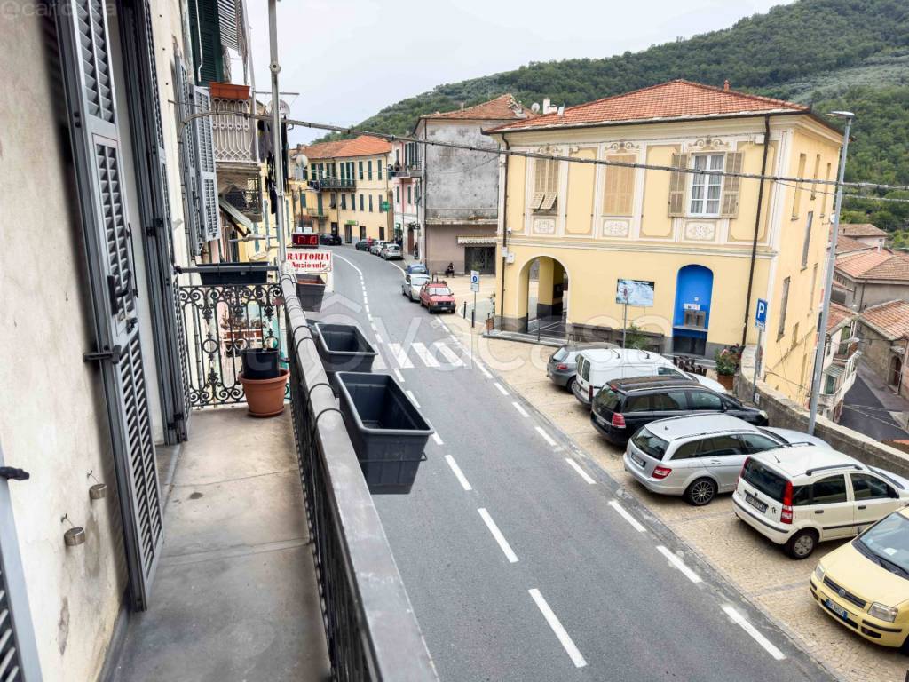 Appartamento in vendita a Imperia via 4 Novembre