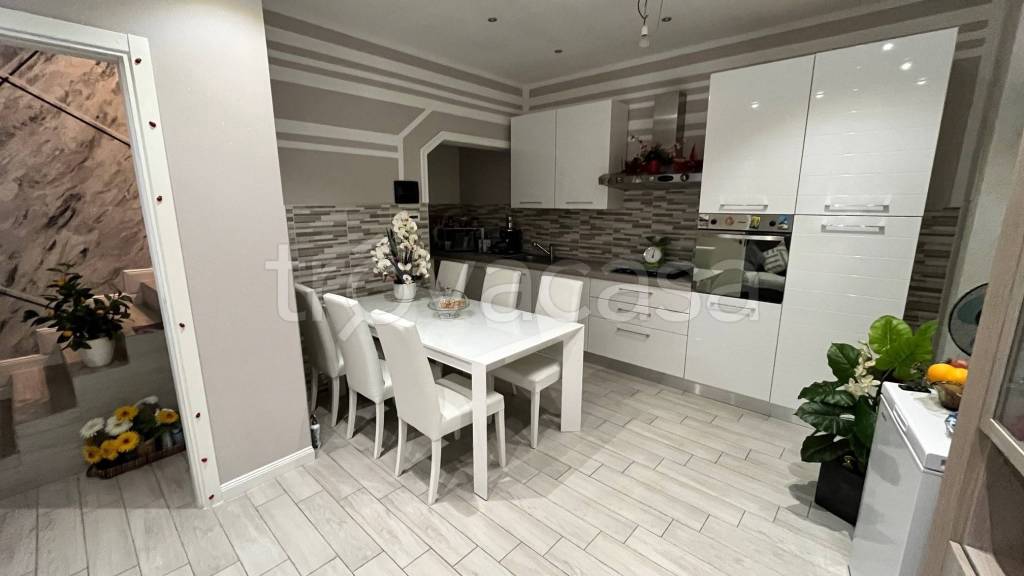 Casa Indipendente in vendita a Vigevano corso Genova, 225