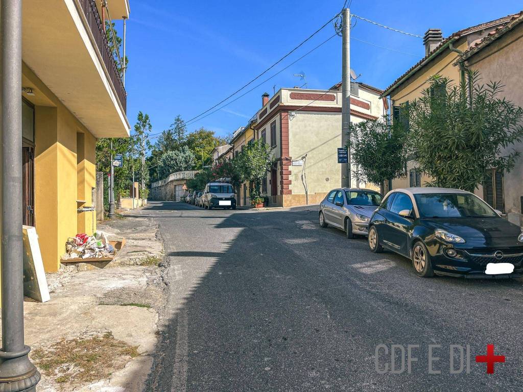 Appartamento in vendita a Scandriglia via Rieti