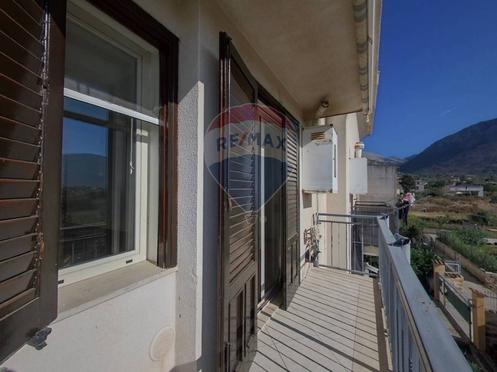 Appartamento in vendita a Cinisi via Imbriani, 210