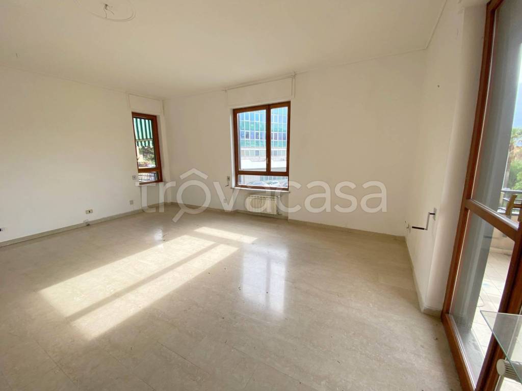 Appartamento in vendita a Imperia