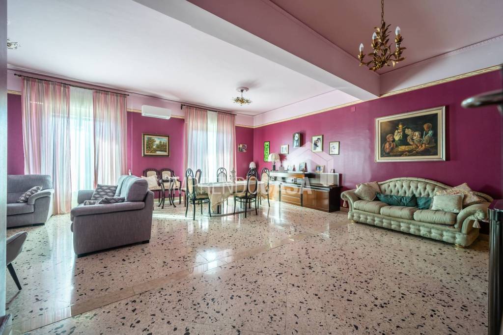 Appartamento in vendita a Palermo via Giuseppe Pitrè, 77C