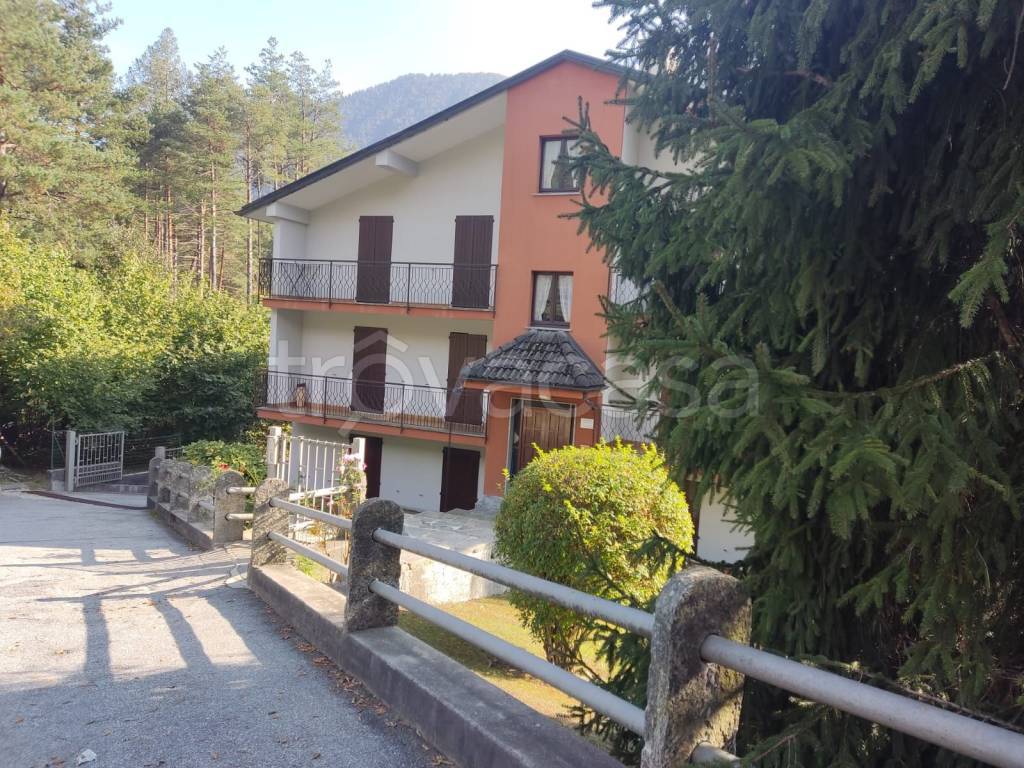 Appartamento in vendita a Druogno