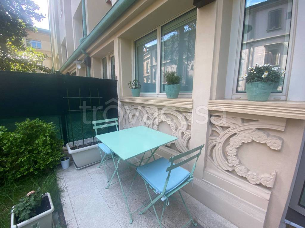 Appartamento in vendita a Bologna via San Mamolo