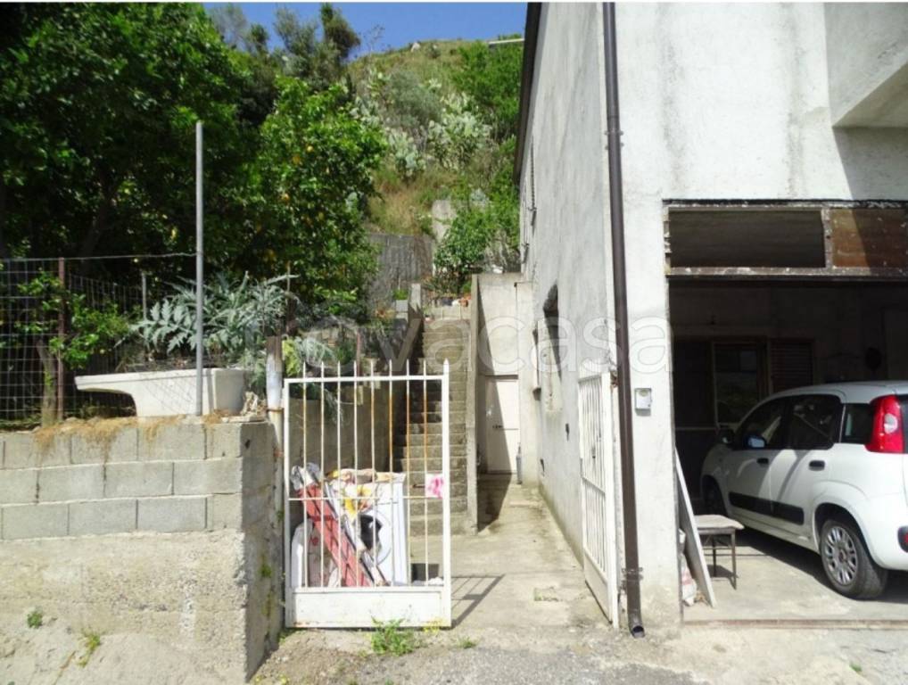 Appartamento all'asta a Gerace merici