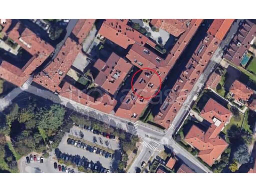 Appartamento all'asta a Bergamo via Mentana, 6