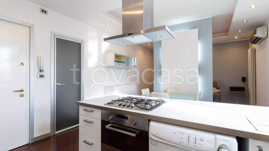 Appartamento in vendita a Bologna via Bartolomeo Passarotti 21