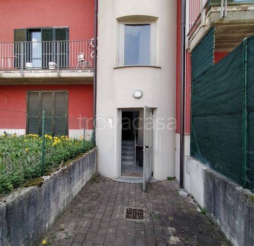 Appartamento in vendita a Brebbia