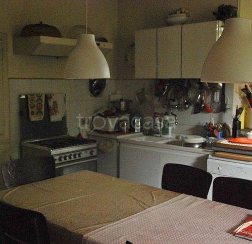 Villa in vendita a Besano