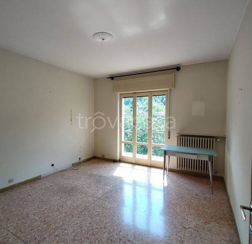 Villa in vendita a Besano