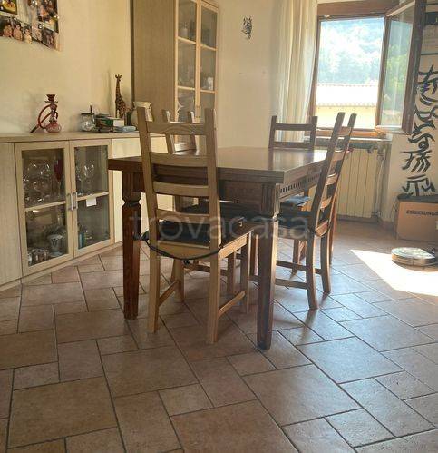 Appartamento in vendita a Bisuschio