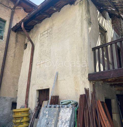 Rustico in vendita ad Arcisate