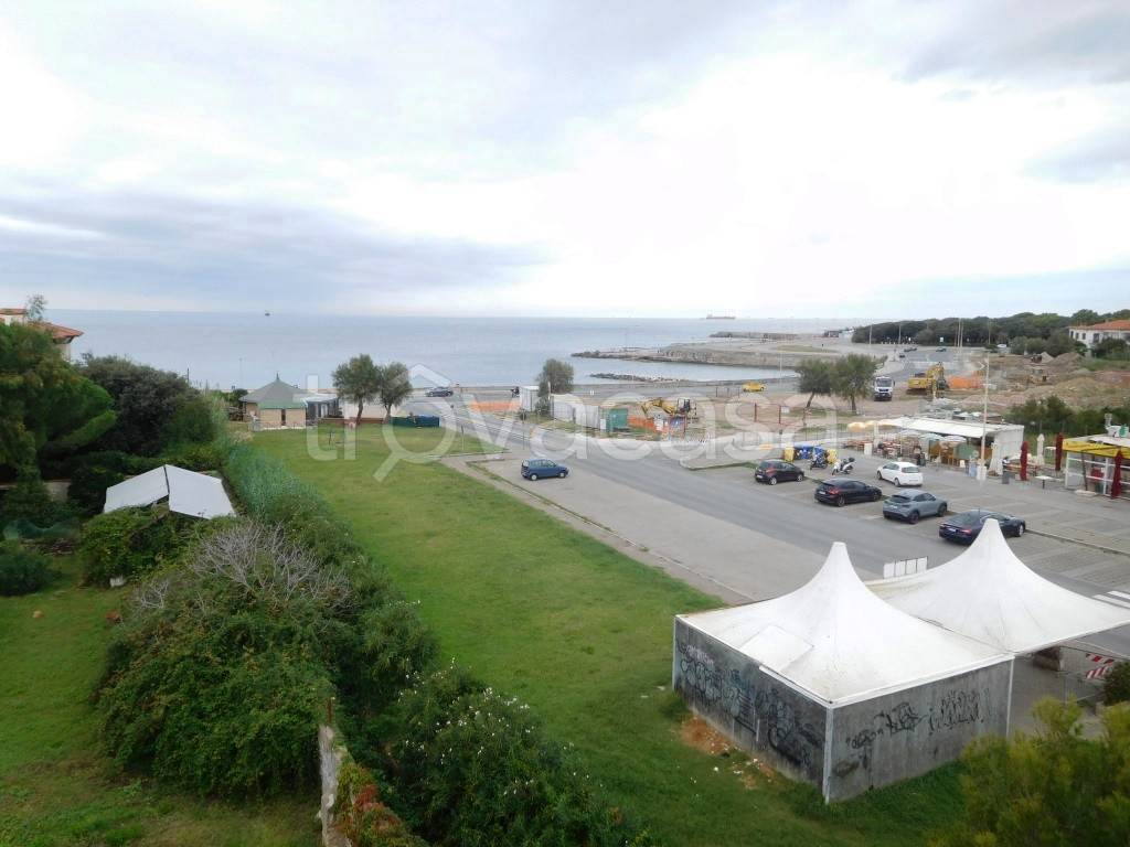 Attico in vendita a Livorno via Carlo Puini