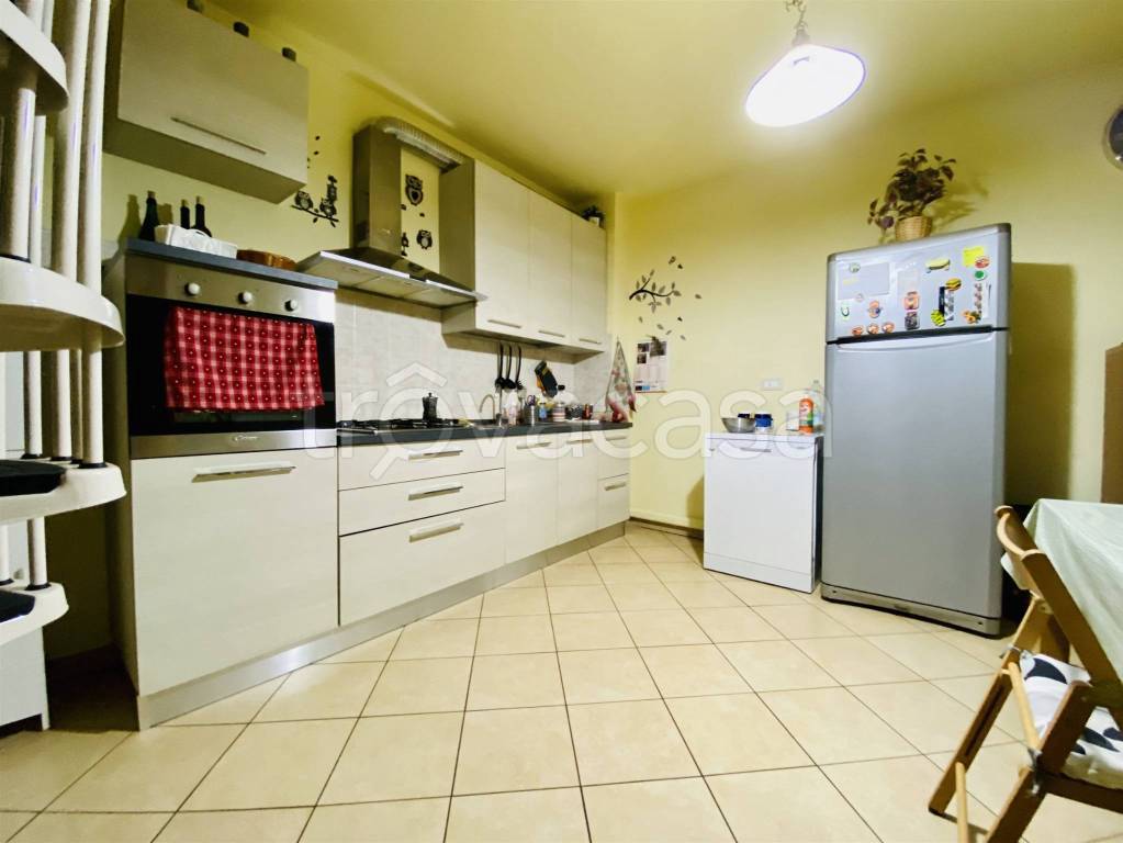 Villa Bifamiliare in vendita a Lucca viale Giacomo Puccini Traversa 9, 63