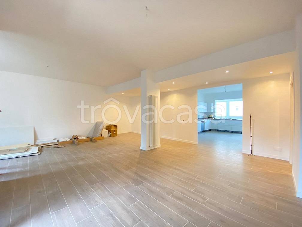 Appartamento in vendita a Palermo viale Croce Rossa, 113