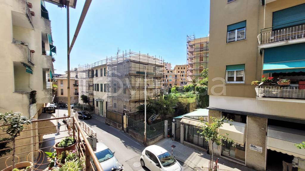 Appartamento in vendita a Genova viale Ammiraglio Giorgio des Geneys
