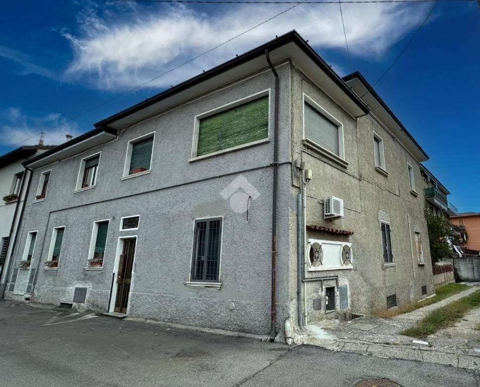 Appartamento in vendita a Brescia via Sofia Testi