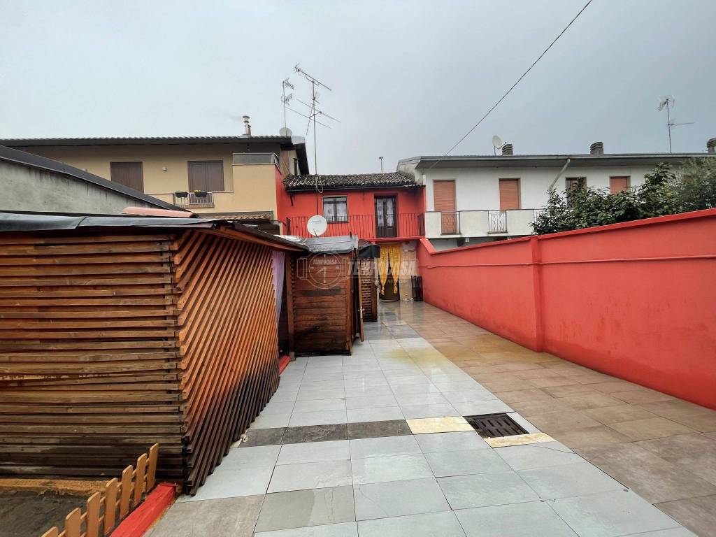 Casa Indipendente in vendita a Parona vicolo San Martino