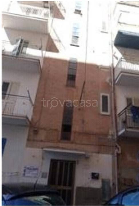 Appartamento all'asta a Porto Empedocle via enna