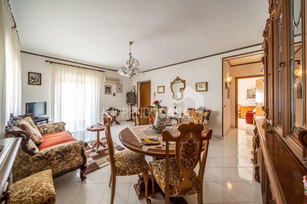 Appartamento in vendita a Palermo via Ammiraglio Amerigo Conti, 30b