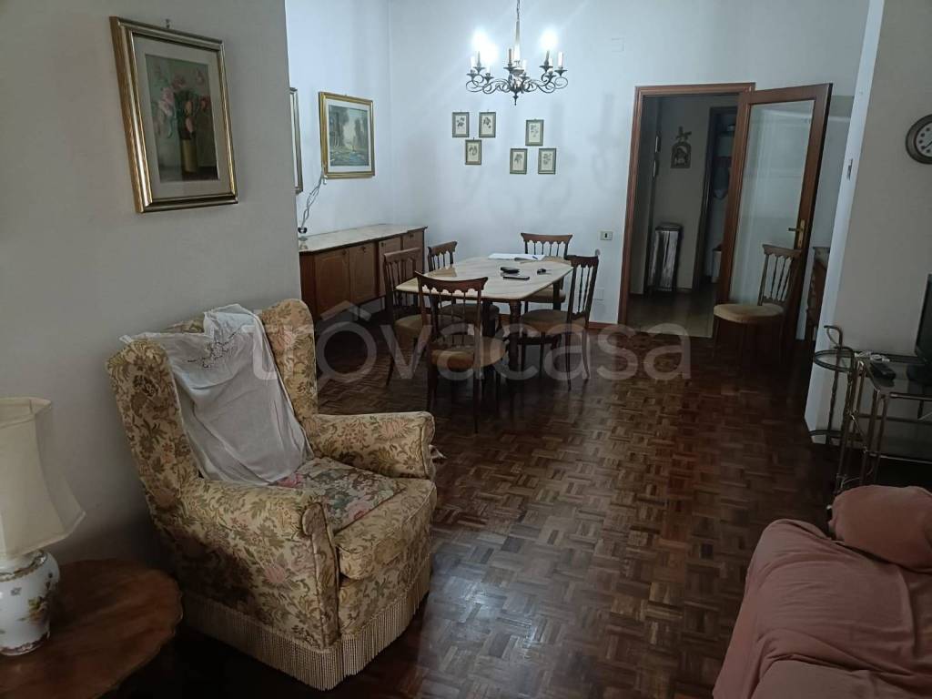 Appartamento in vendita a Fabriano via de gasperi, 50