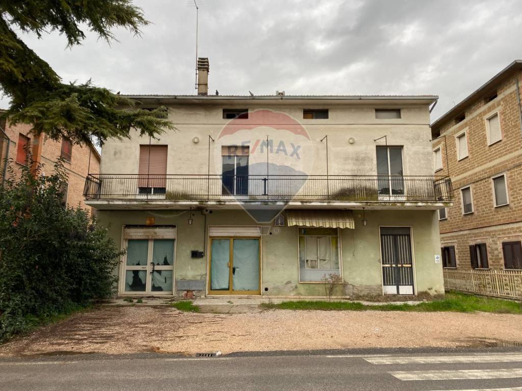 Casa Indipendente in vendita a Deruta via Dante Alighieri, snc