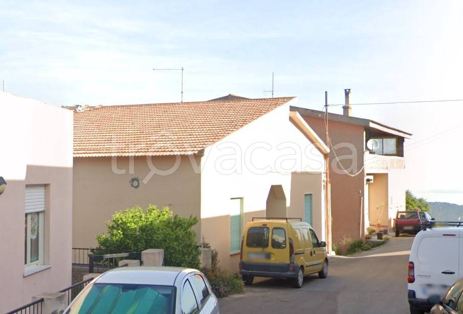 Appartamento all'asta a Trinità d'Agultu e Vignola via Don Sini