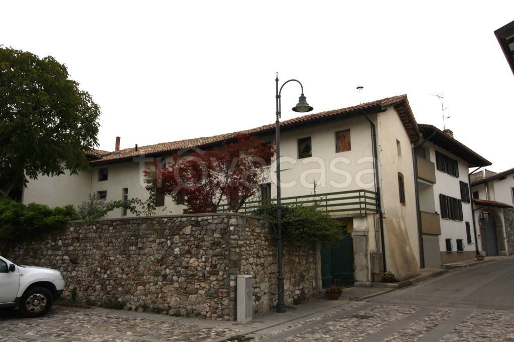 Casa Indipendente in vendita a Fagagna via Principale, 10