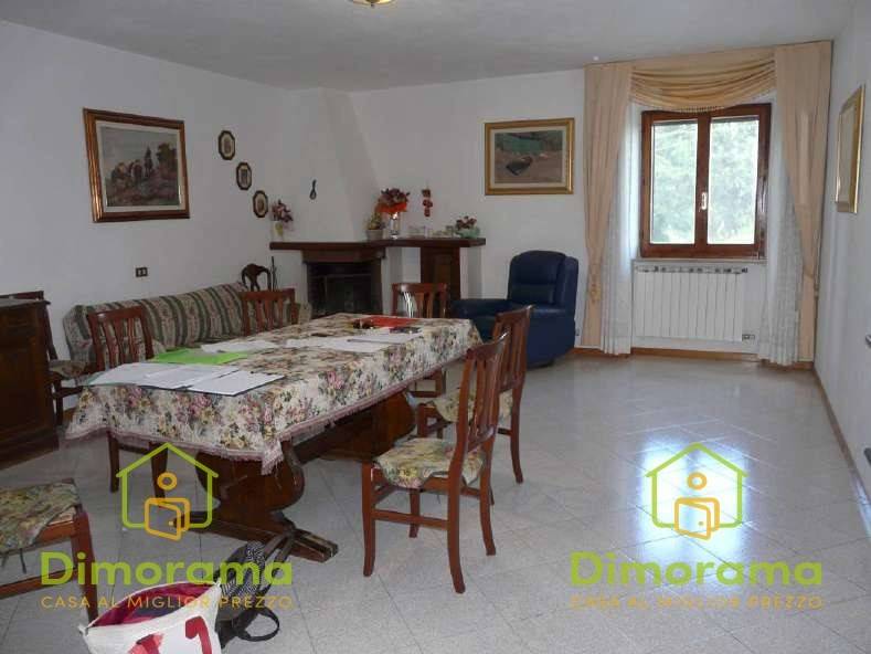 Appartamento all'asta a Colle di Val d'Elsa loc. Montecchino n. 137 int. 1 ,