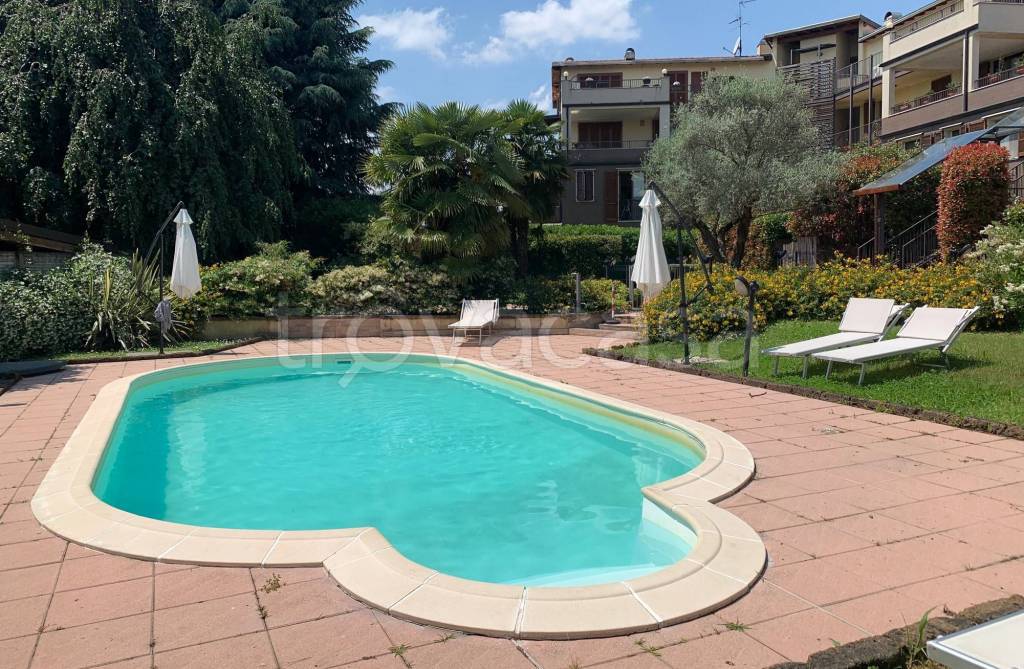 Attico in vendita a Cernusco sul Naviglio via Pasubio, 25