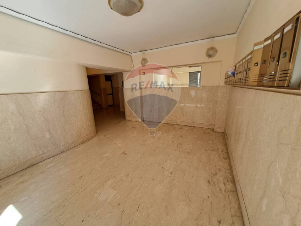 Appartamento in vendita a Messina via Oreto, 9