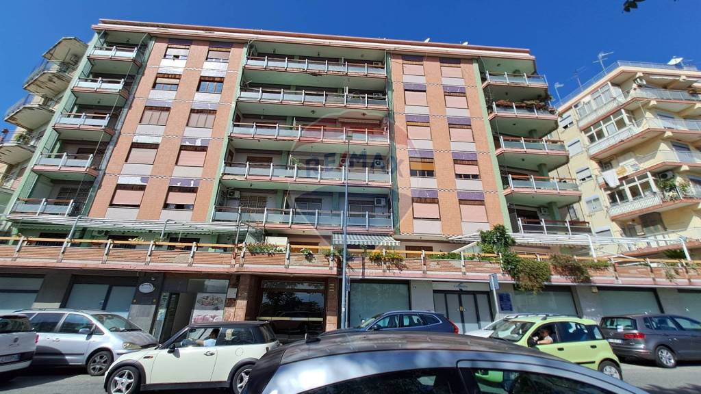 Appartamento in vendita a Messina viale Principe Umberto, 79