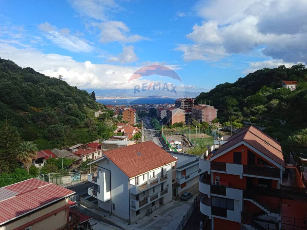 Appartamento in vendita a Messina via Bartolomeo Colleoni, 67