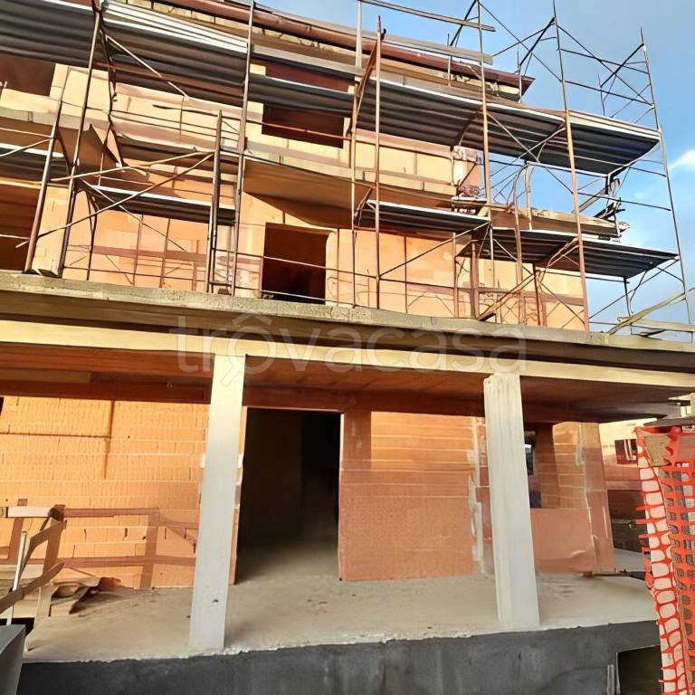 Intero Stabile all'asta a Città della Pieve via Corleone