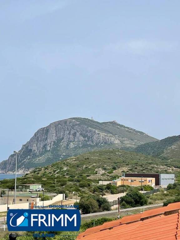 Appartamento in vendita a Golfo Aranci via Satta, 10