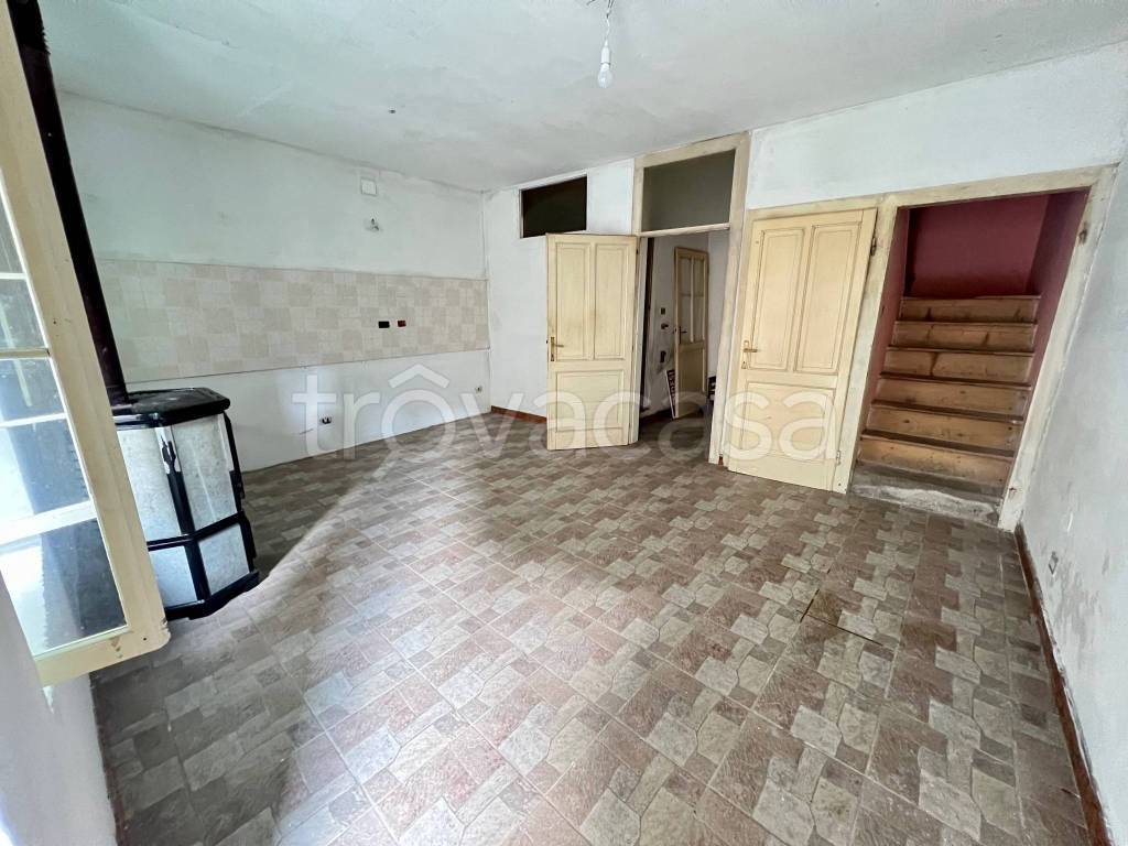 Casale in in vendita da privato a Erto e Casso via Roma, 57