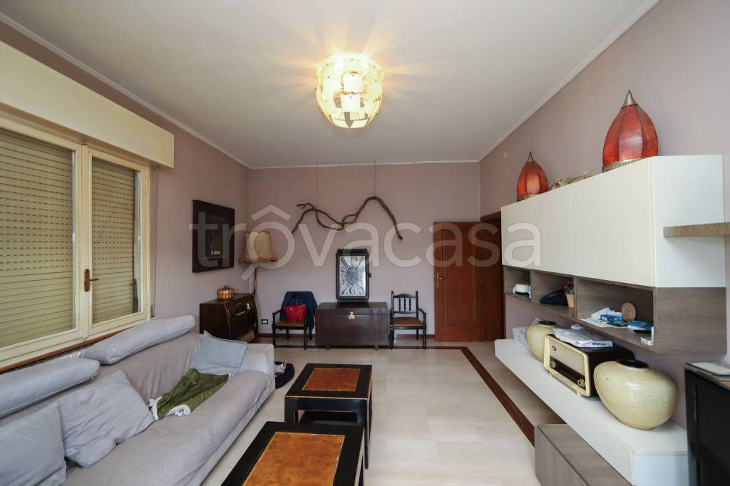 Appartamento in vendita a Modena via Fossoli, 4