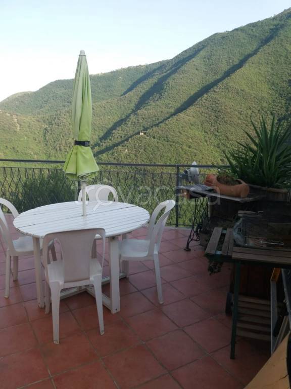 Casa Indipendente in in vendita da privato a Balestrino via Ciapai, 7