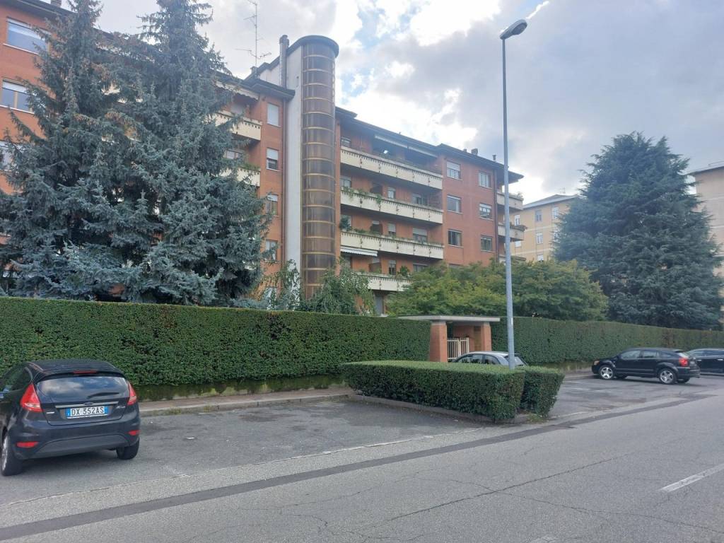 Appartamento in vendita a Biella via Addis Abeba, 5