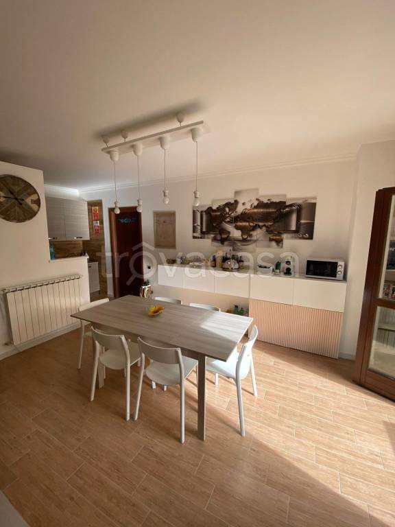 Appartamento in in vendita da privato a Poggio Nativo viale Roma, 24