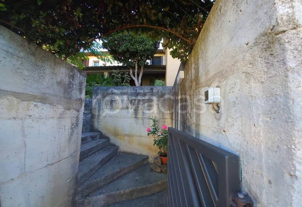 Villa in vendita a Foligno via Piave
