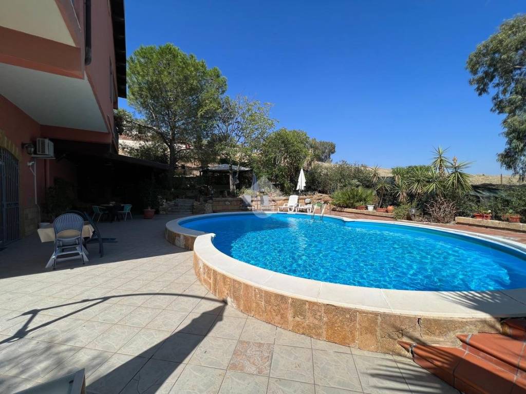 Villa in vendita ad Agrigento contrada sant'agata