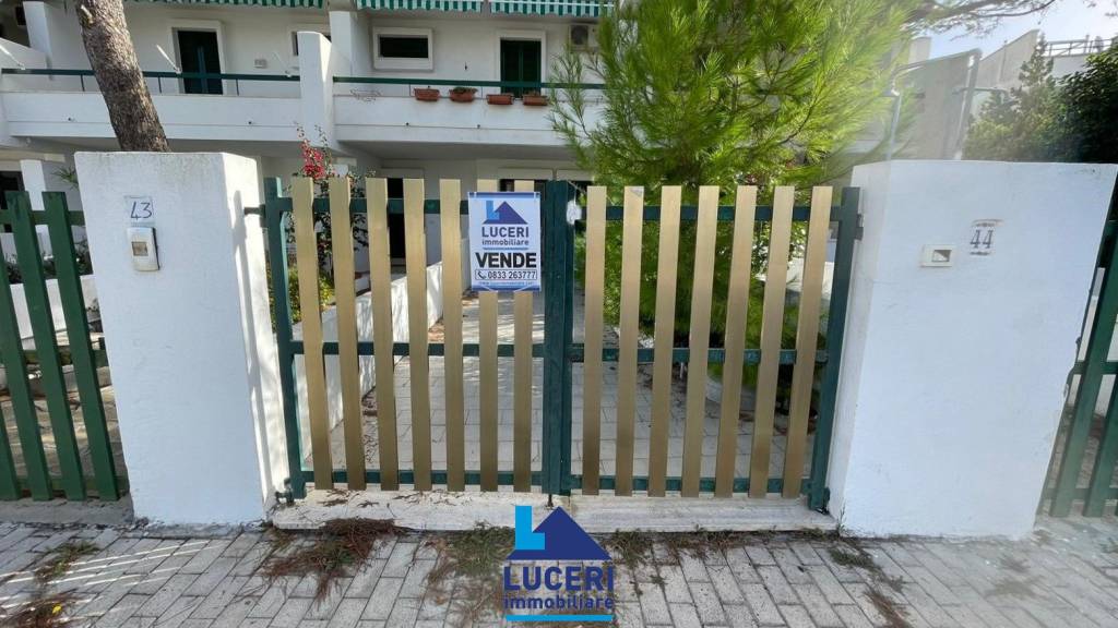 Appartamento in vendita a Gallipoli via dei Garofani