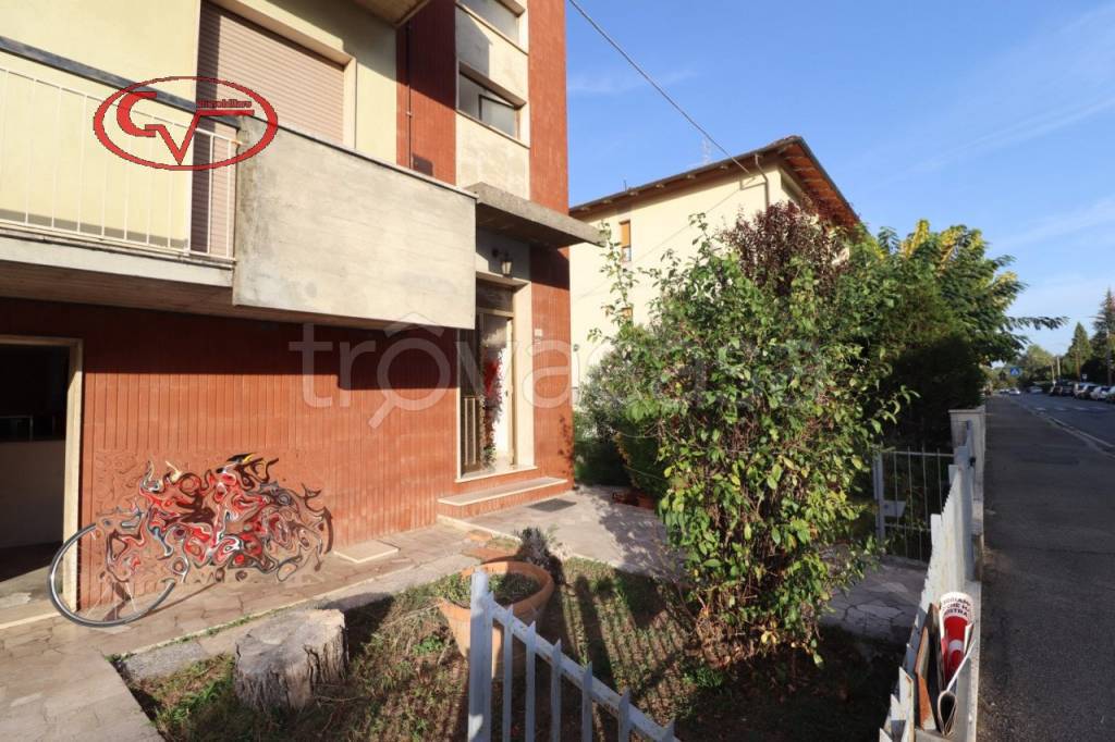Appartamento in vendita a Montevarchi via Antonio Pacinotti