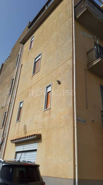 Casa Indipendente in in vendita da privato a Montemaggiore Belsito via Vincenzo Bellini, 18