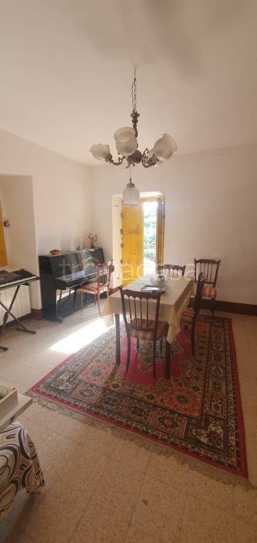 Casa Indipendente in vendita a Pennadomo