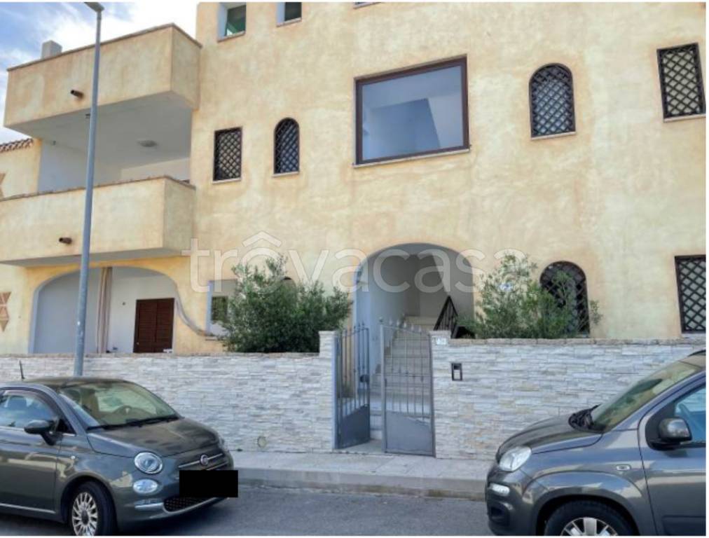 Appartamento all'asta a Golfo Aranci via Ettore Pais