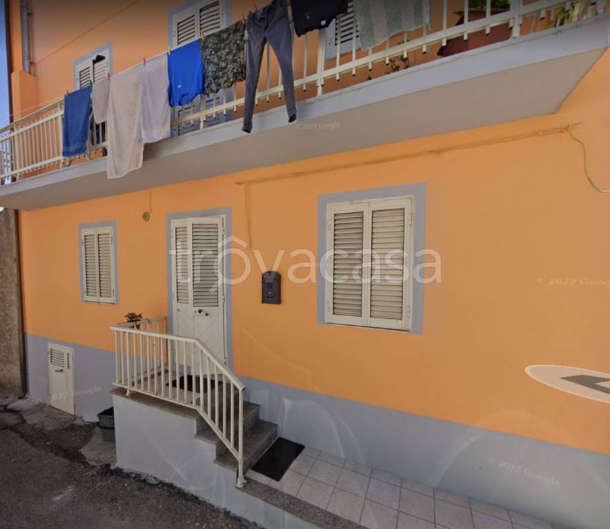 Appartamento all'asta a Luras via g. Carducci