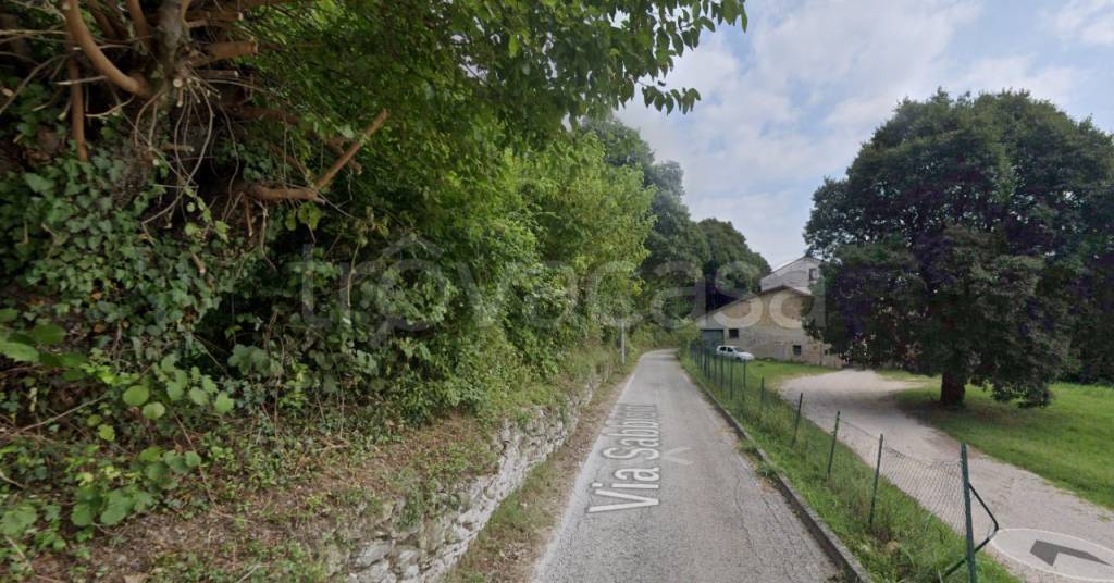 Appartamento all'asta a Creazzo via Sabbioni